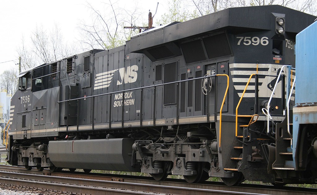 NS 7596